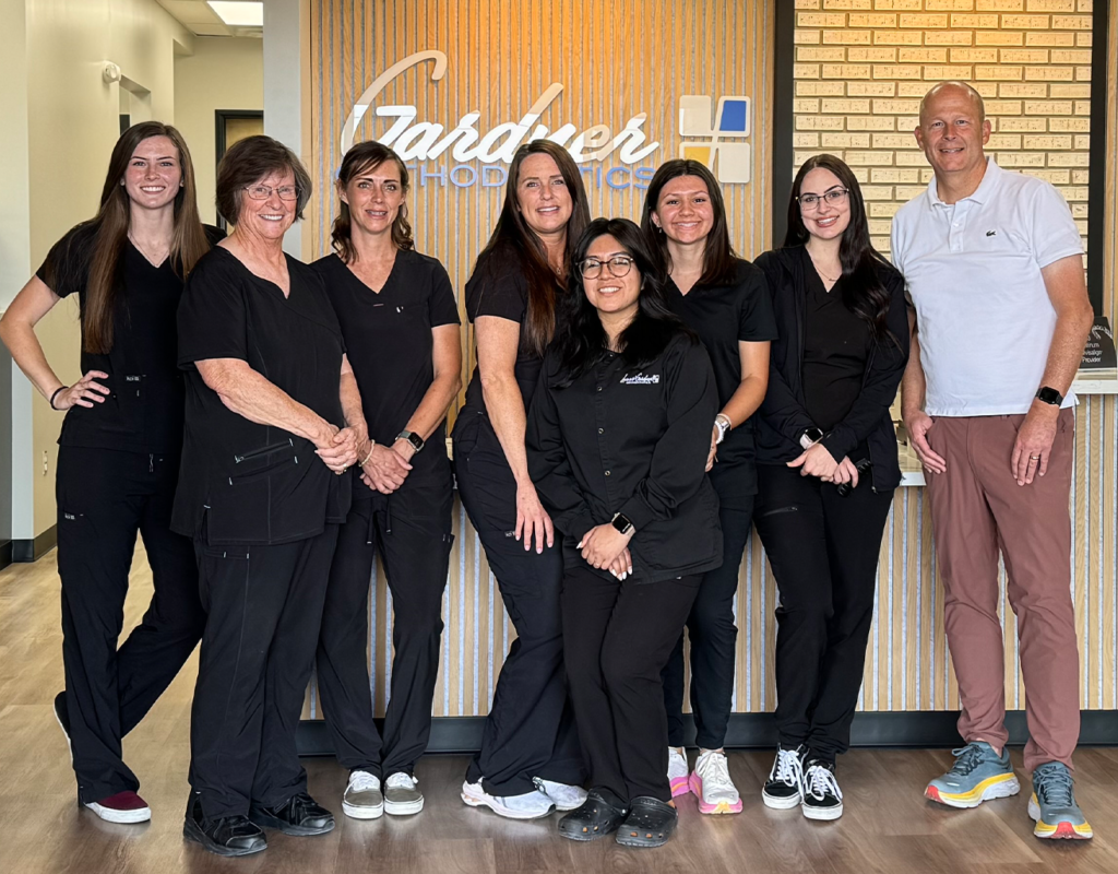 Contact - We would love to help improve your smile!
